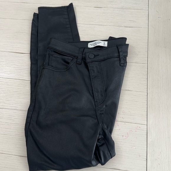 Abercrombie & Fitch | Jeans | Abercrombie Fitch Cross Front Super ...
